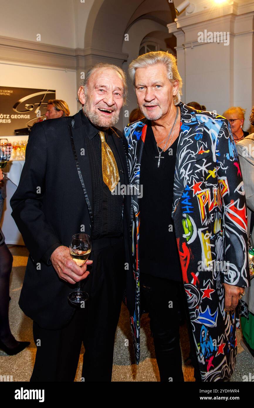 Award - Götz George Preis 2024 Michael Mendl und Johnny Logan beim Götz ...