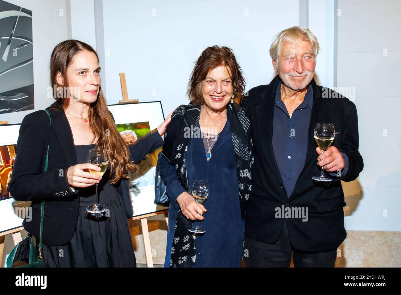 Award - Götz George Preis 2024 Angela Winkler und Wiegand Wittig beim ...