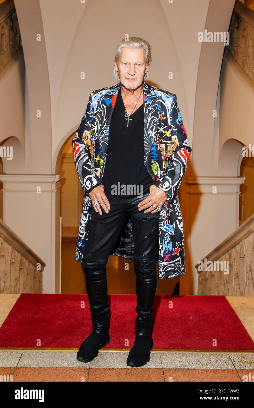 Award - Götz George Preis 2024 Johnny Logan beim Götz George Preis 2024 ...