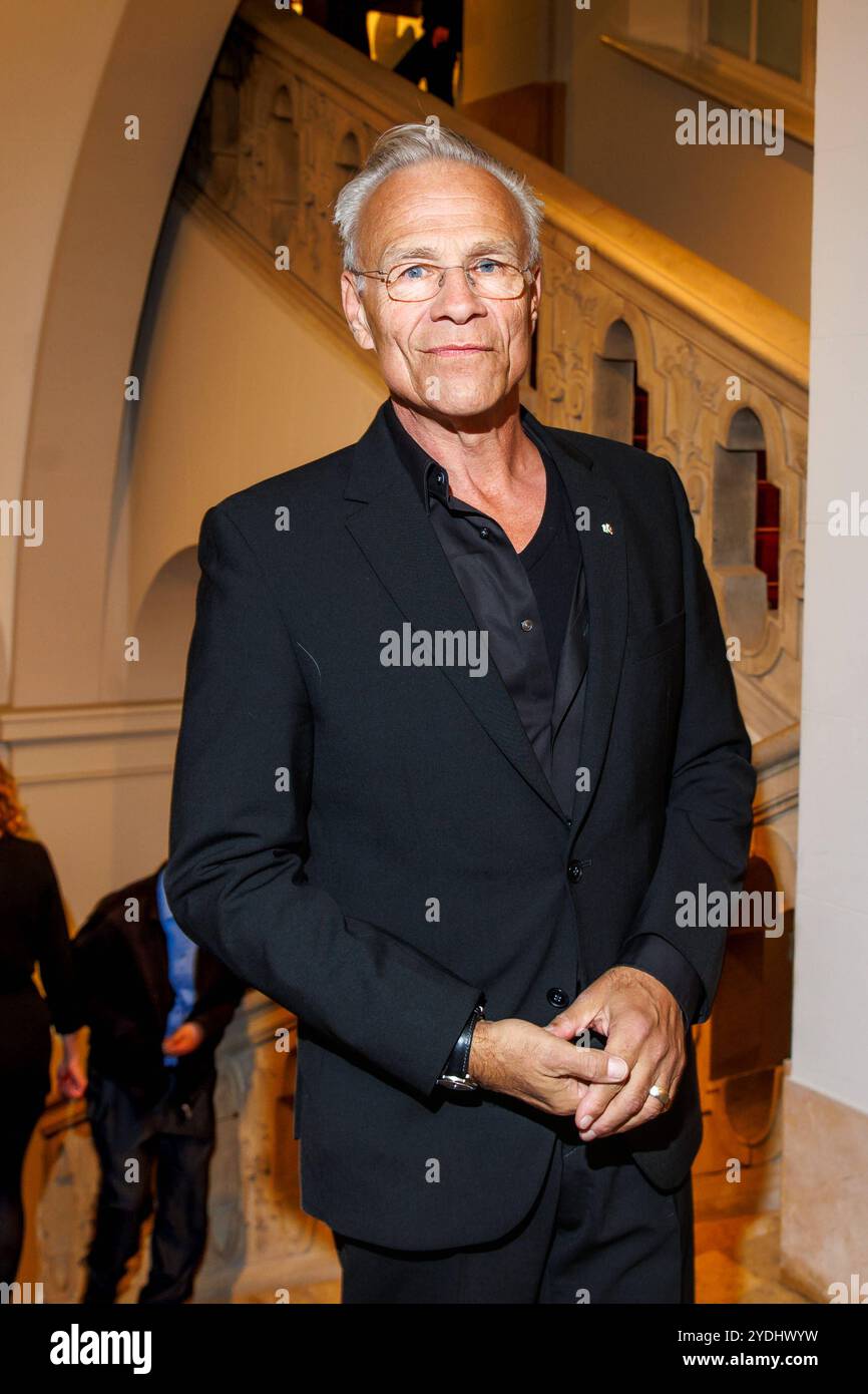 Award - Götz George Preis 2024 Klaus J. Behrendt beim Götz George Preis ...