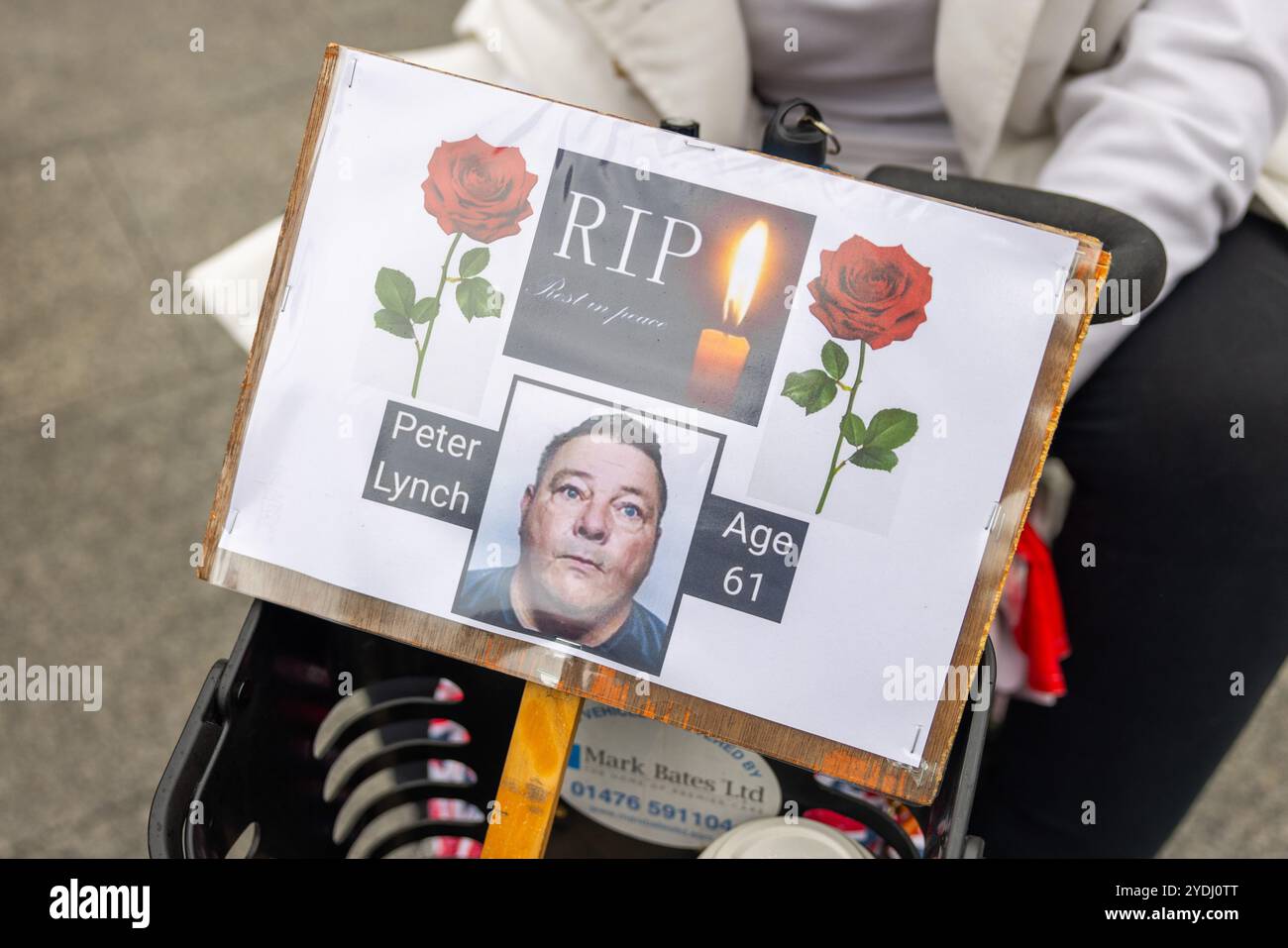 London, UK. 26 OCT, 2024. Sign commemorating Peter lynch, an attendant ...
