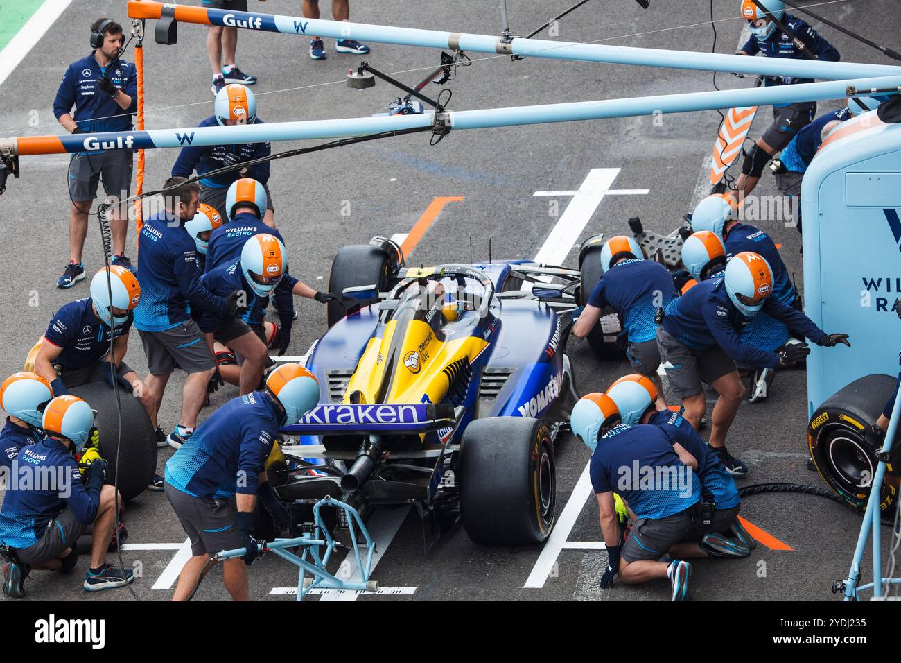 Mexico City, Mexico. 26th Oct, 2024. Franco Colapinto (ARG) Williams ...