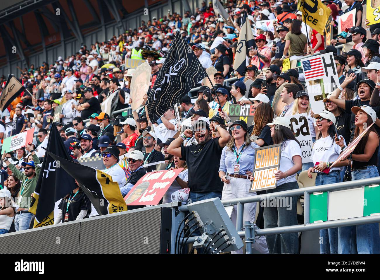 spectators, fans, of the APX GP Team for the Apex F1 movie by Apple ...