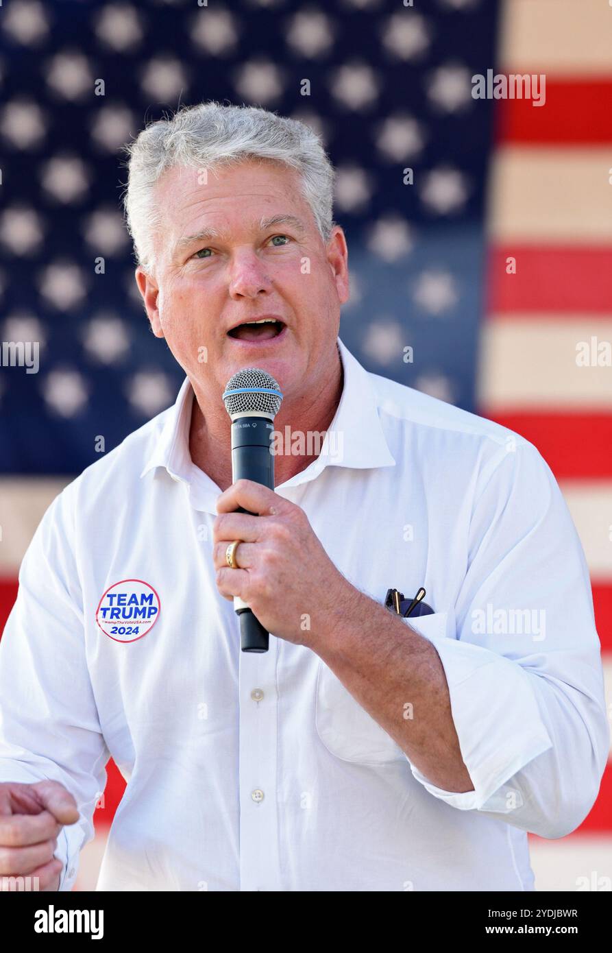 Mike Collins, Georgia Representative in attendance for Georgia Governor ...