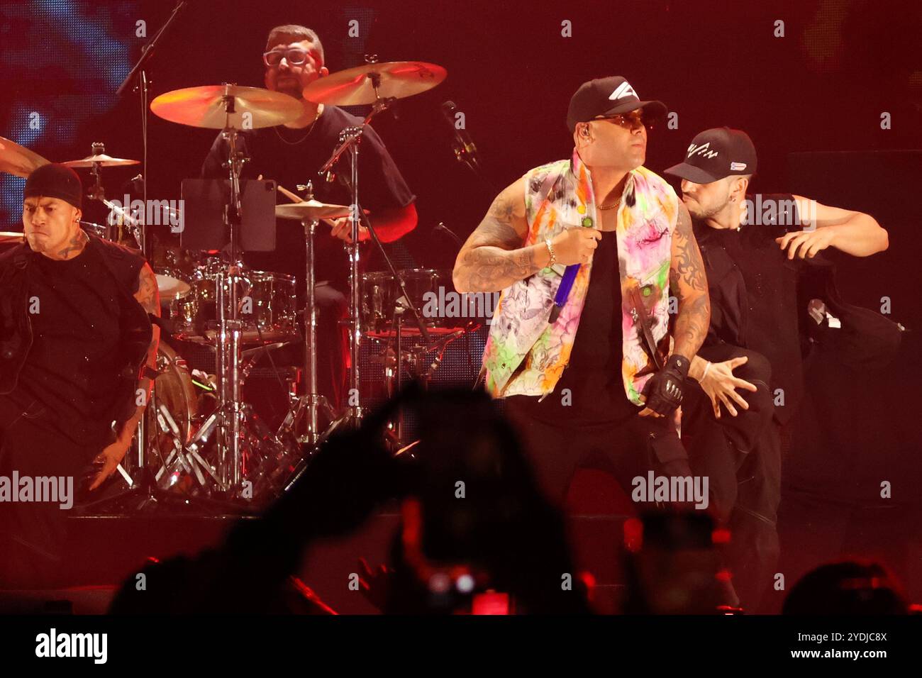 Wisin where hi-res stock photography and images - Alamy