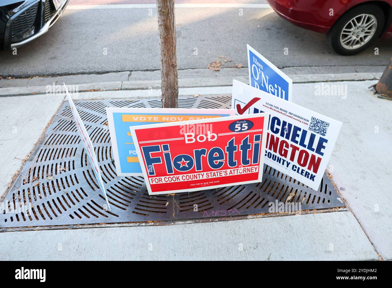 Chicago, USA. 26th Oct, 2024. Placards for political candidates are ...