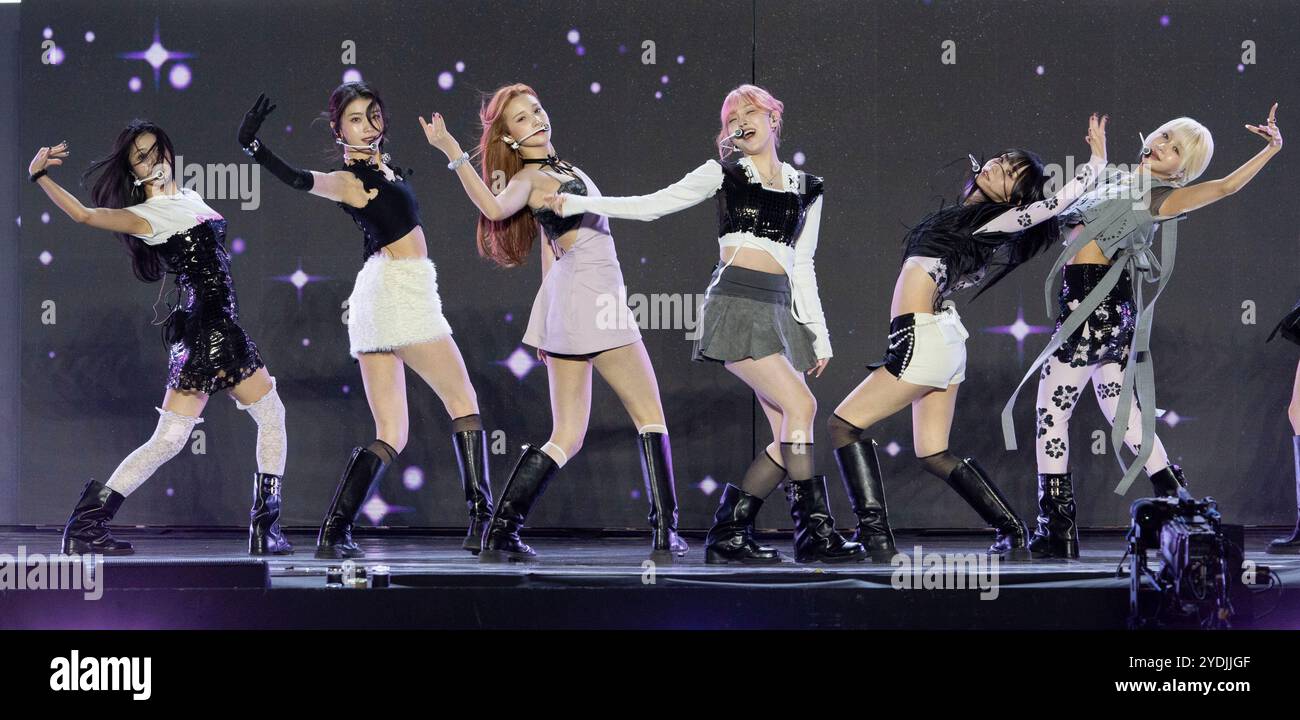 Goyang, South Korea. 19th Oct, 2024. South Korean K-Pop girl group Kep1er, performs on the stage ...
