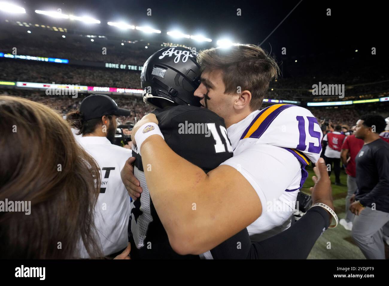 Texas A&M quarterback Marcel Reed (10) and LSU quarterback AJ Swann (15 ...