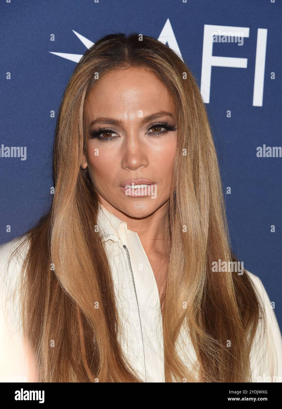 Hollywood, USA. 26th Oct, 2024. Jennifer Lopez arriving to the photo ...