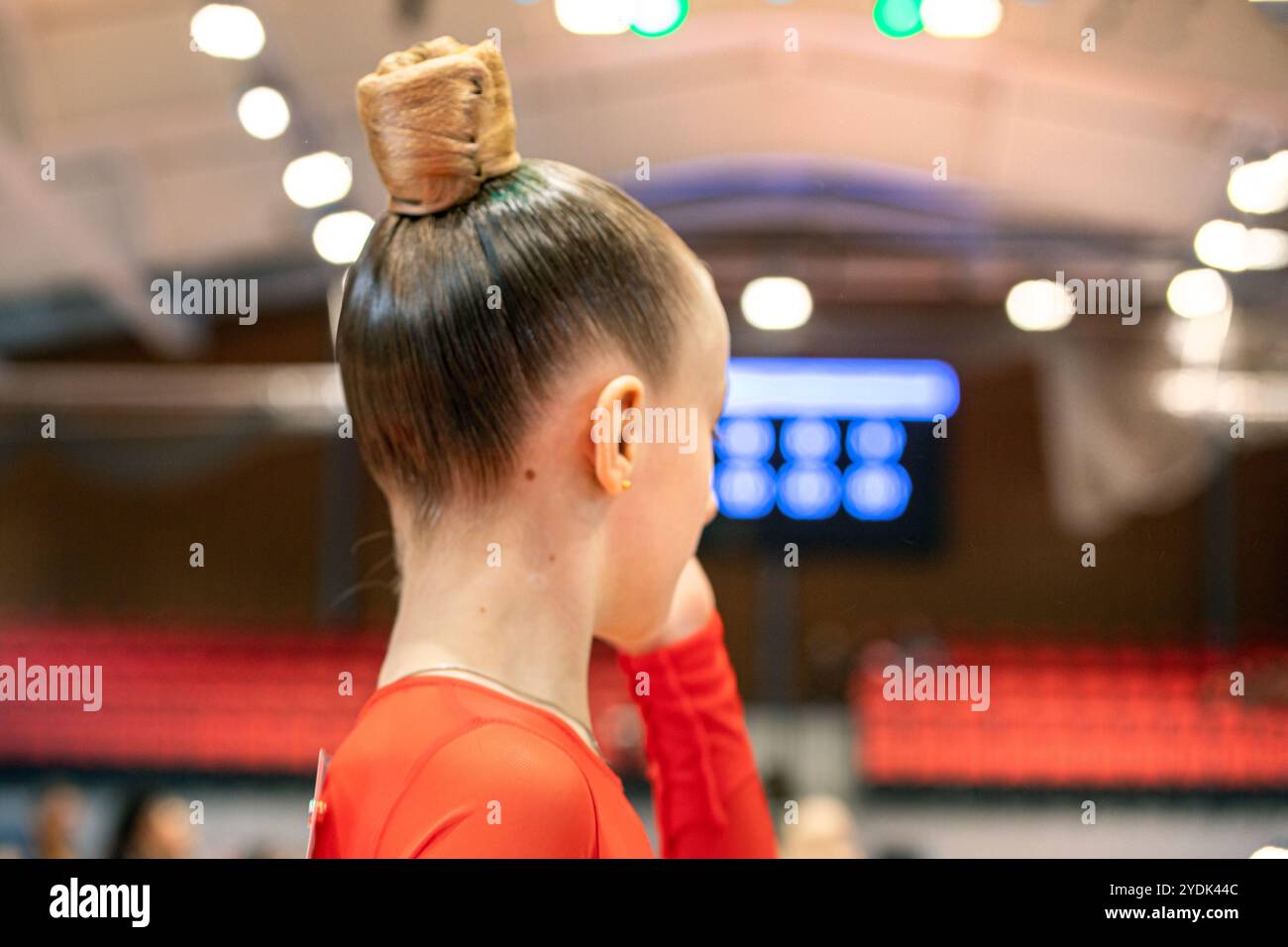 Wet wave hairdo hi-res stock photography and images - Alamy