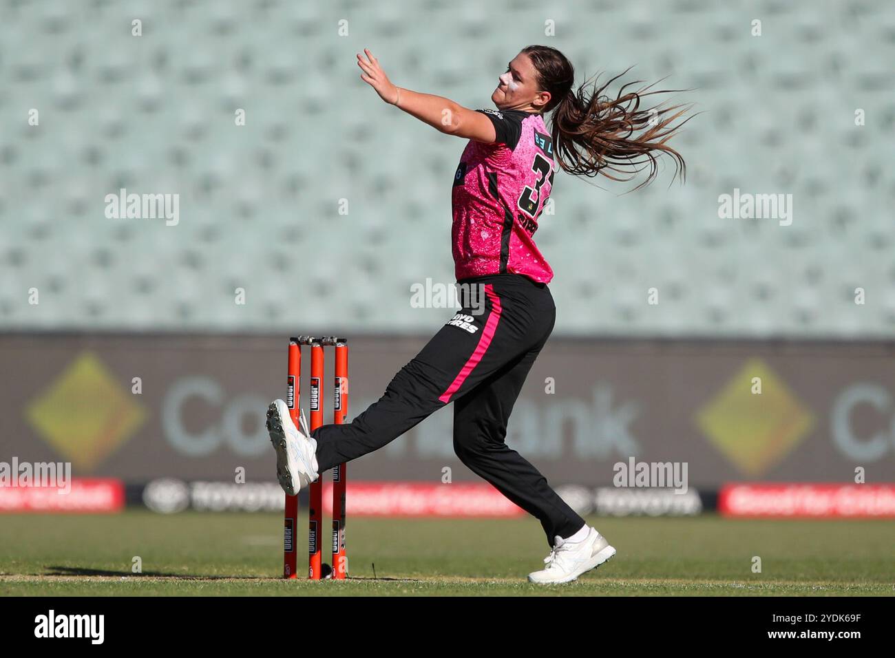 Adelaide, Australia. 27th Oct, 2024. Kate Sippel of the Sixers during ...