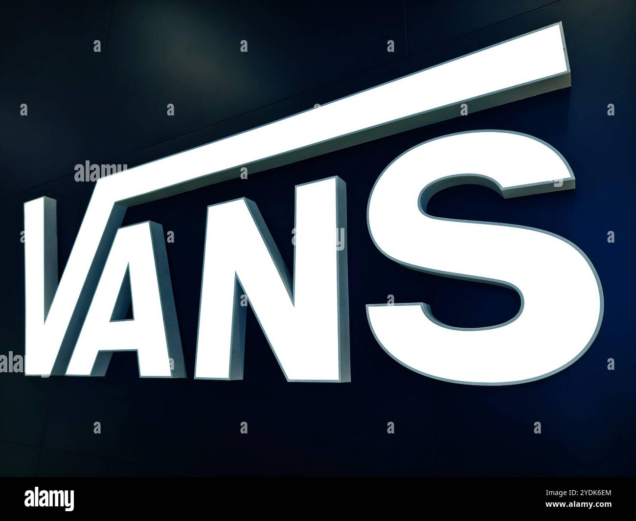 KUALA LUMPUR, MALAYSIA - AUGUST 28, 2024: Vans brand retail shop in the ...