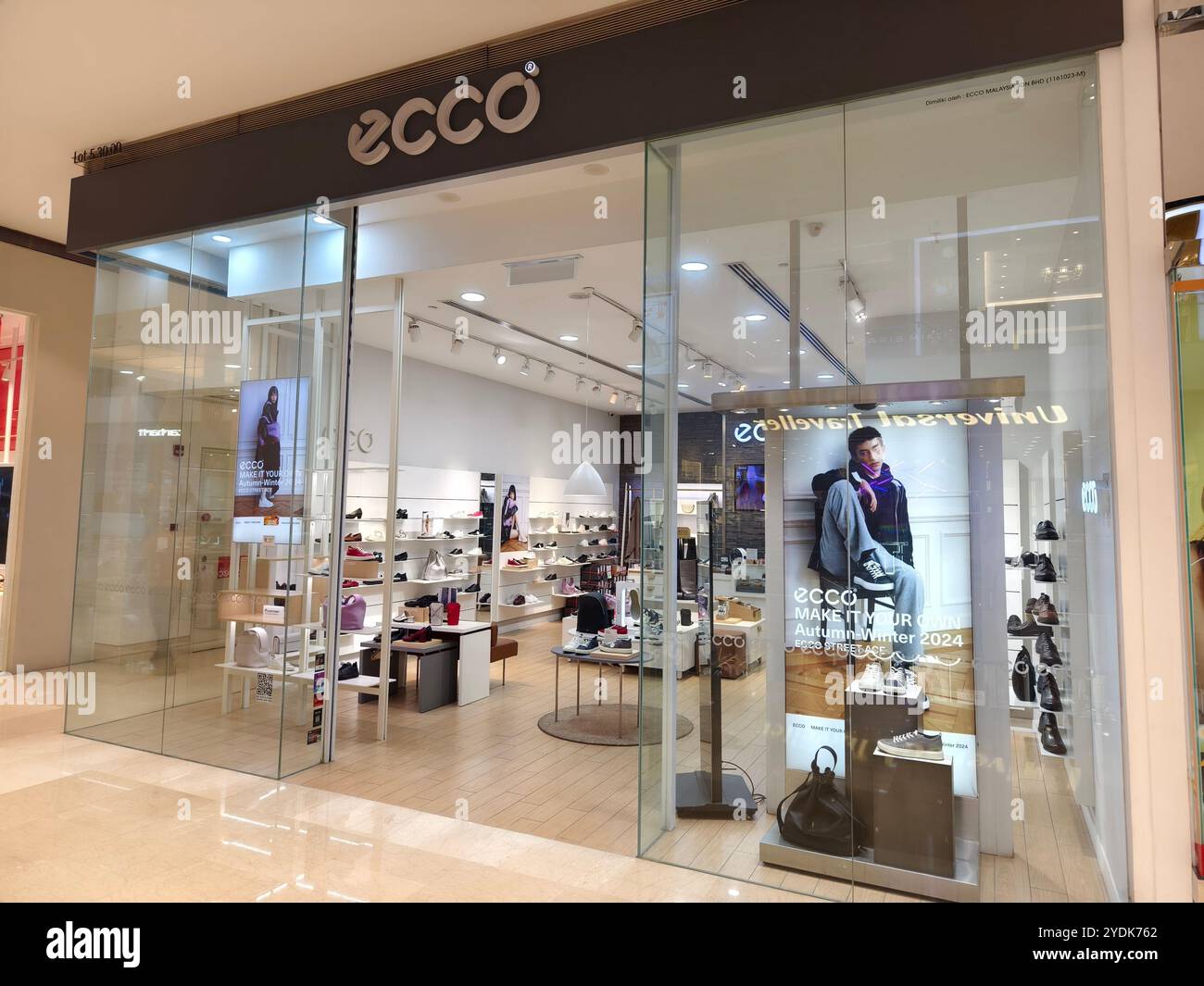 KUALA LUMPUR, MALAYSIA - AUGUST 28, 2024: Ecco brand retail shop in the large shopping mall ...