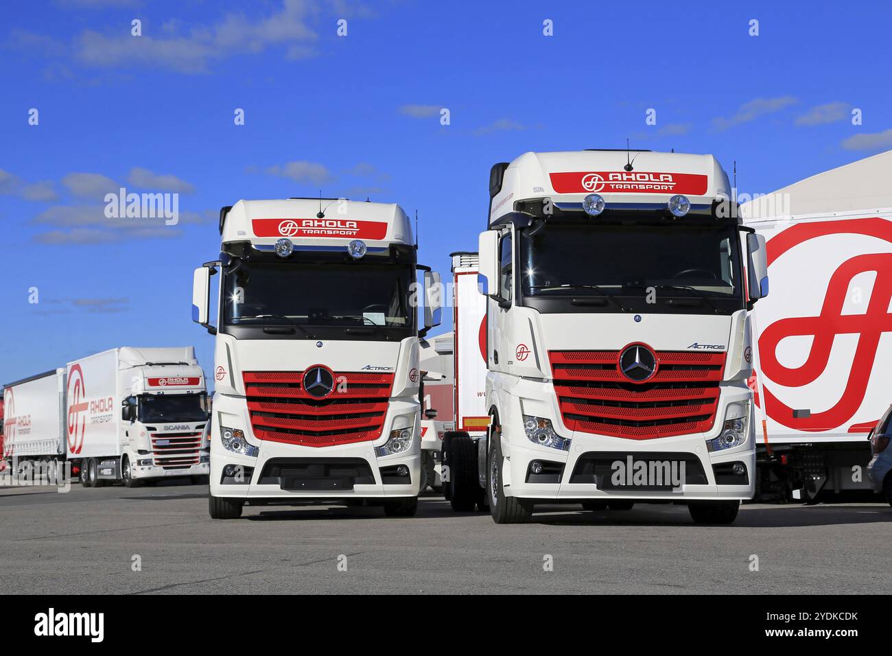 New actros hi-res stock photography and images - Alamy