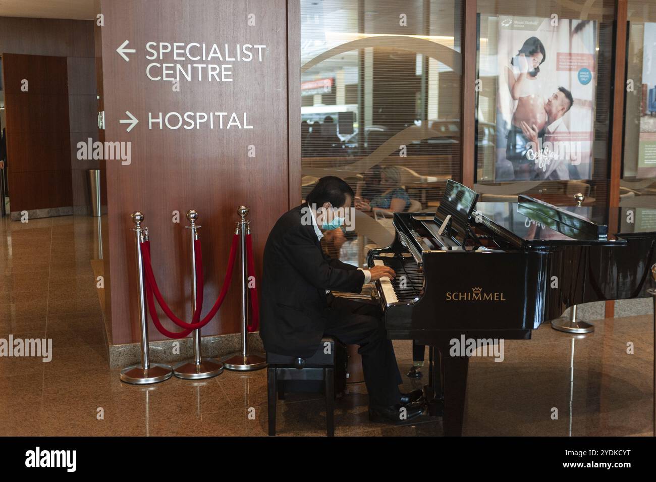 20.03.2020, Singapore, Republic of Singapore, Asia, A pianist plays the ...