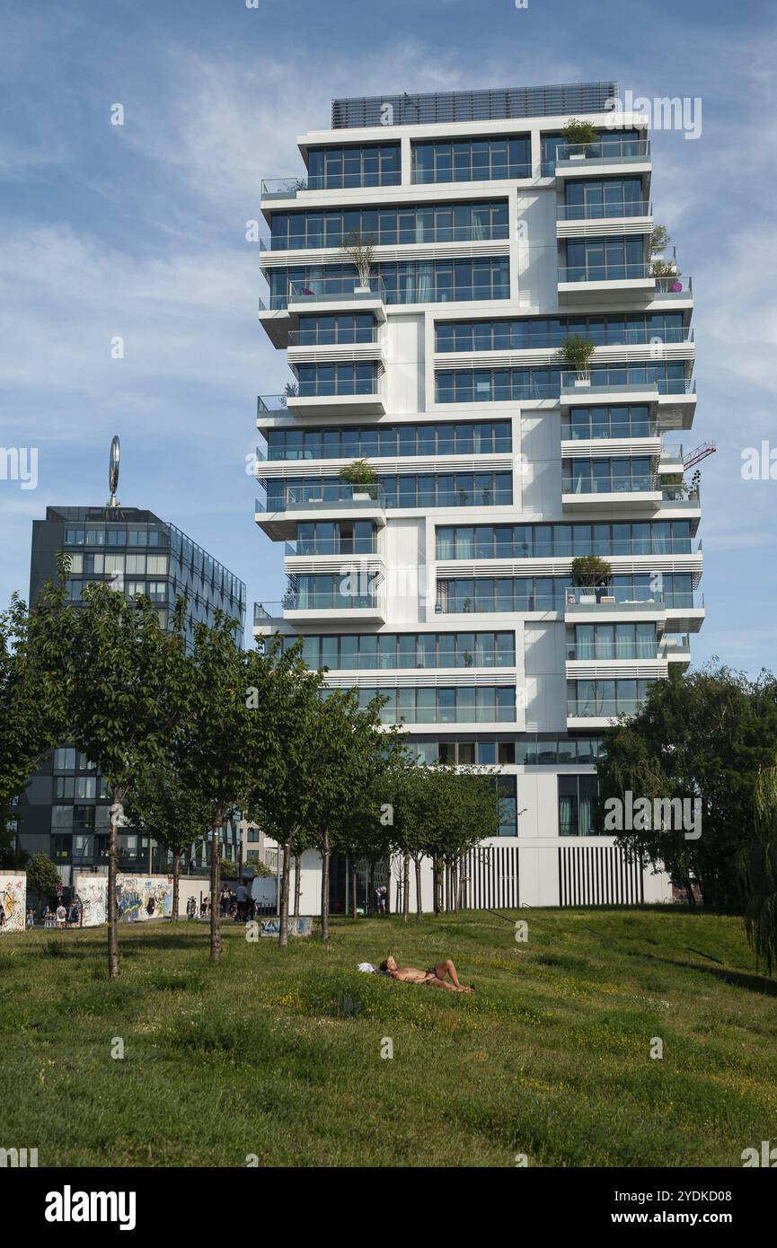 24.06.2019, Berlin, Germany, Europe, View of the luxury residential ...