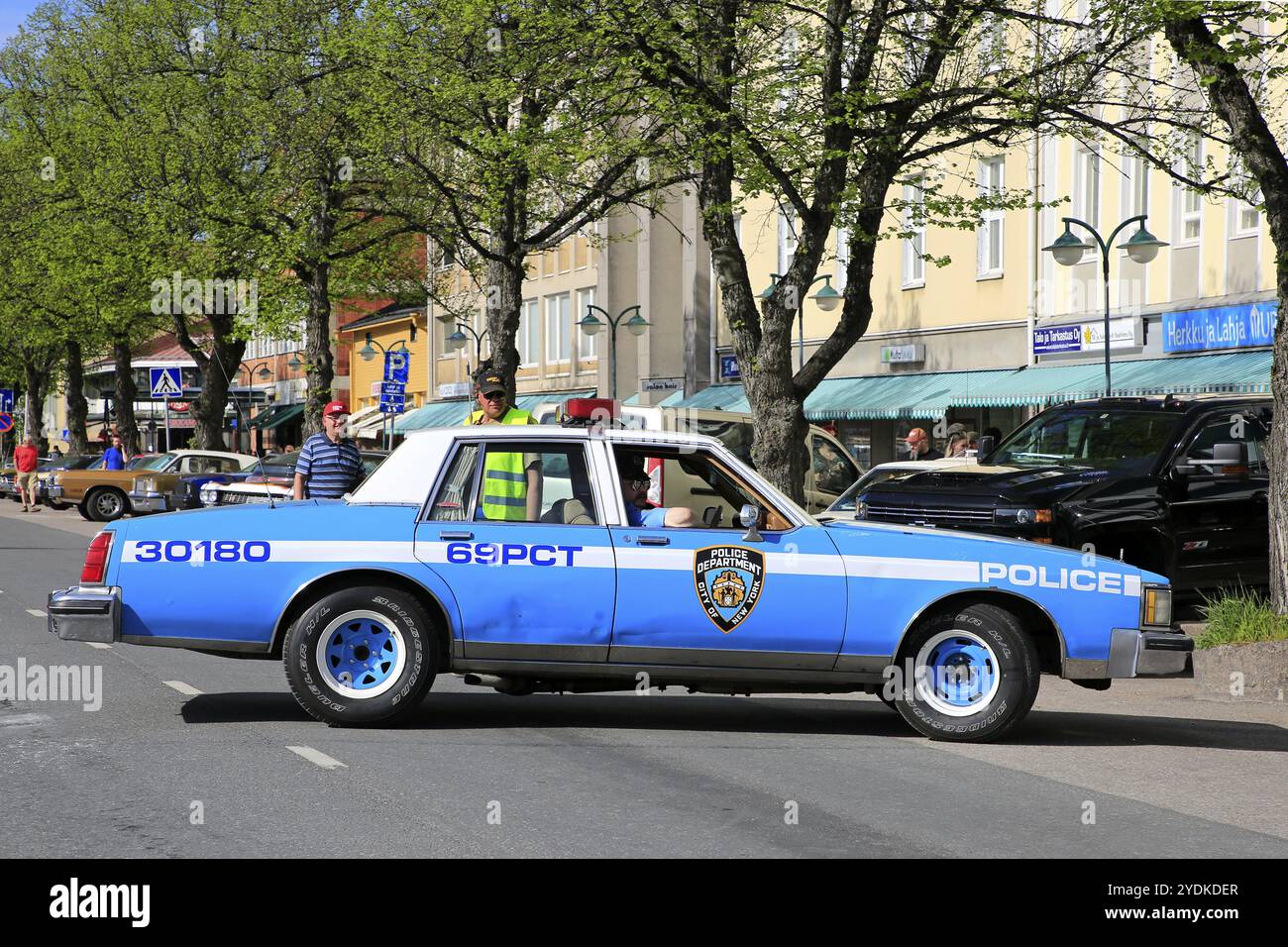 Ny police 70's hi-res stock photography and images - Alamy