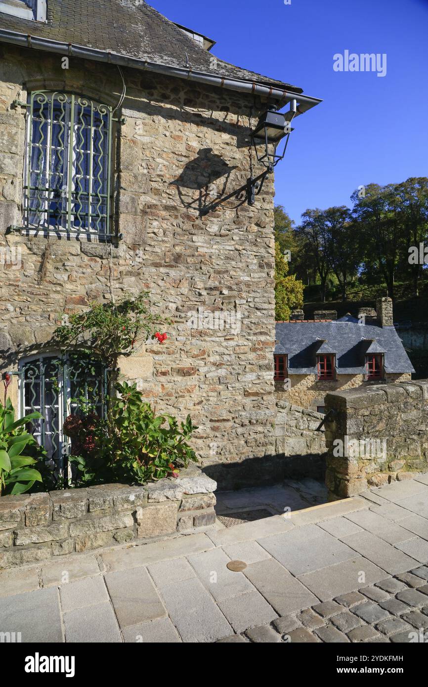 Porte Poterne city gate, medieval city wall, Remparts, old town of ...