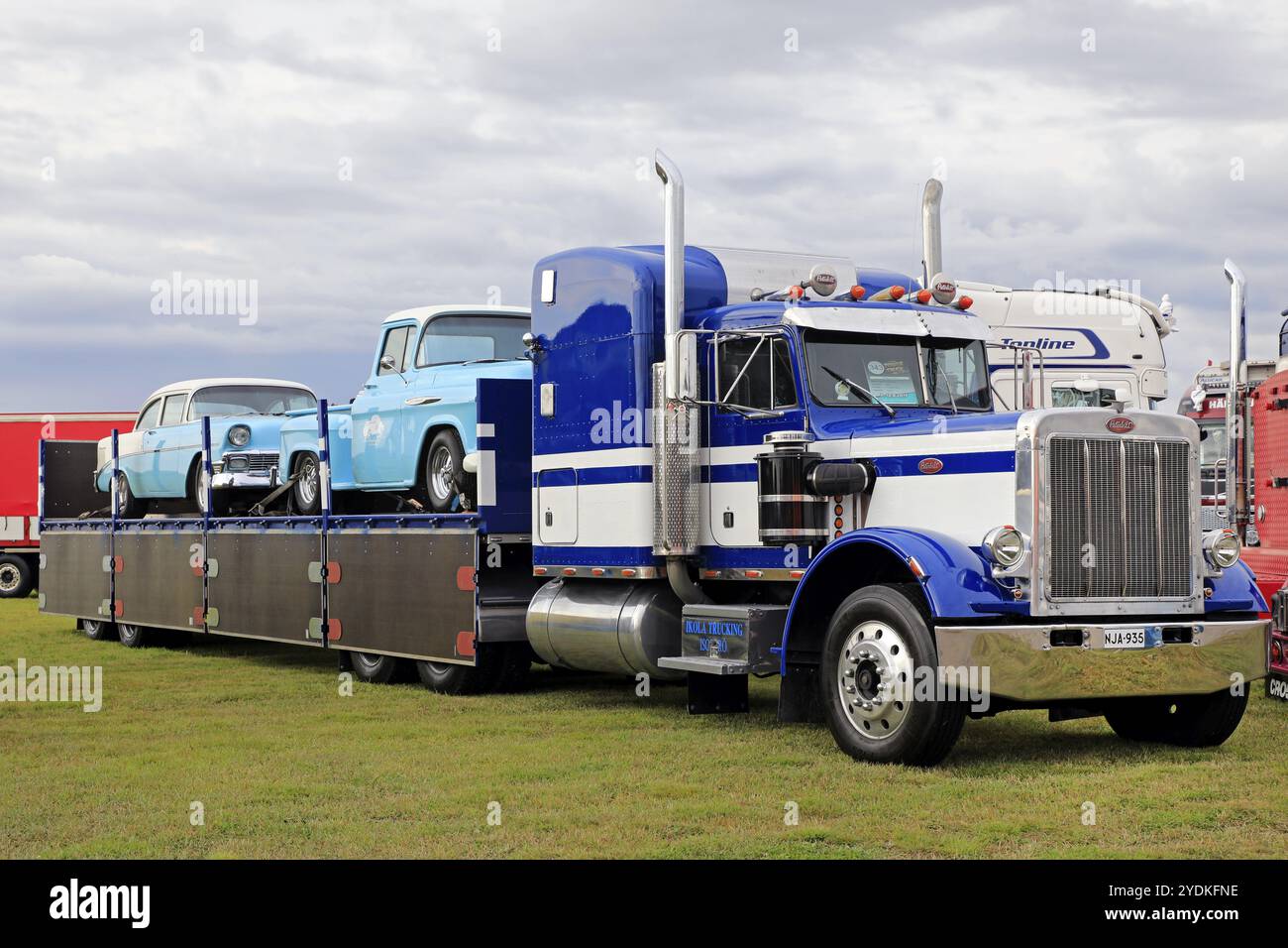 Old Peterbilt Show Trucks Buy Salvage And Used Peterbilt Cars At