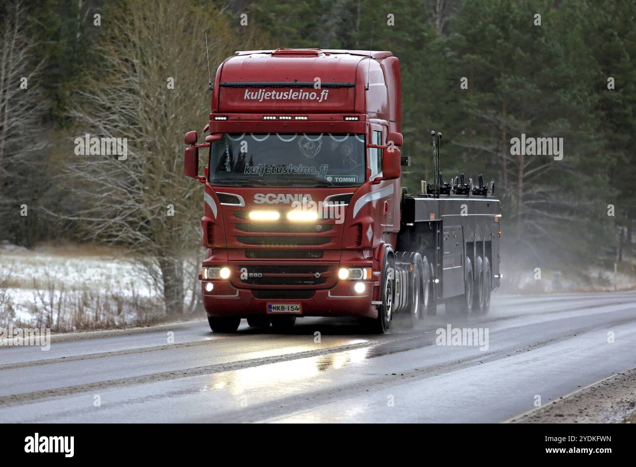 SALO, FINLAND, DECEMBER 2, 2016: Red Scania R560 V8 truck of Kuljetus ...