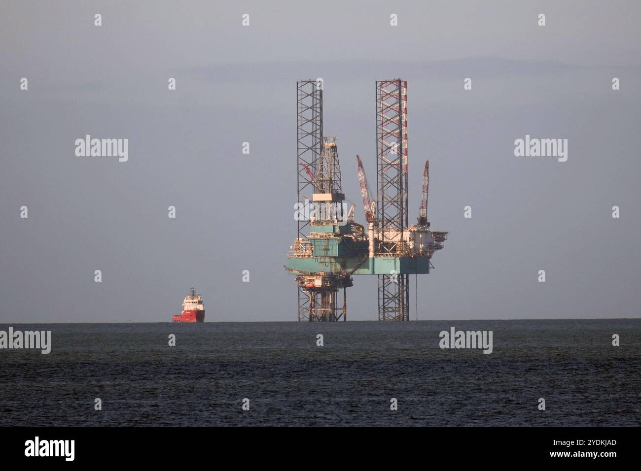 Irish Sea Pioneer jack-up support platform in Liverpool Bay, Irish Sea ...