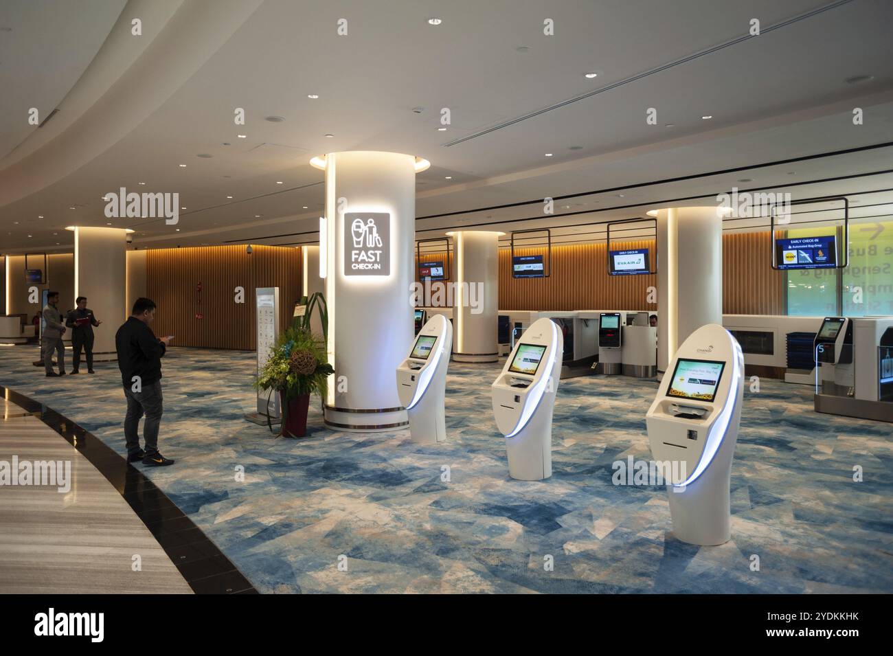 18.04.2019, Singapore, Republic of Singapore, Asia, View of the fast ...