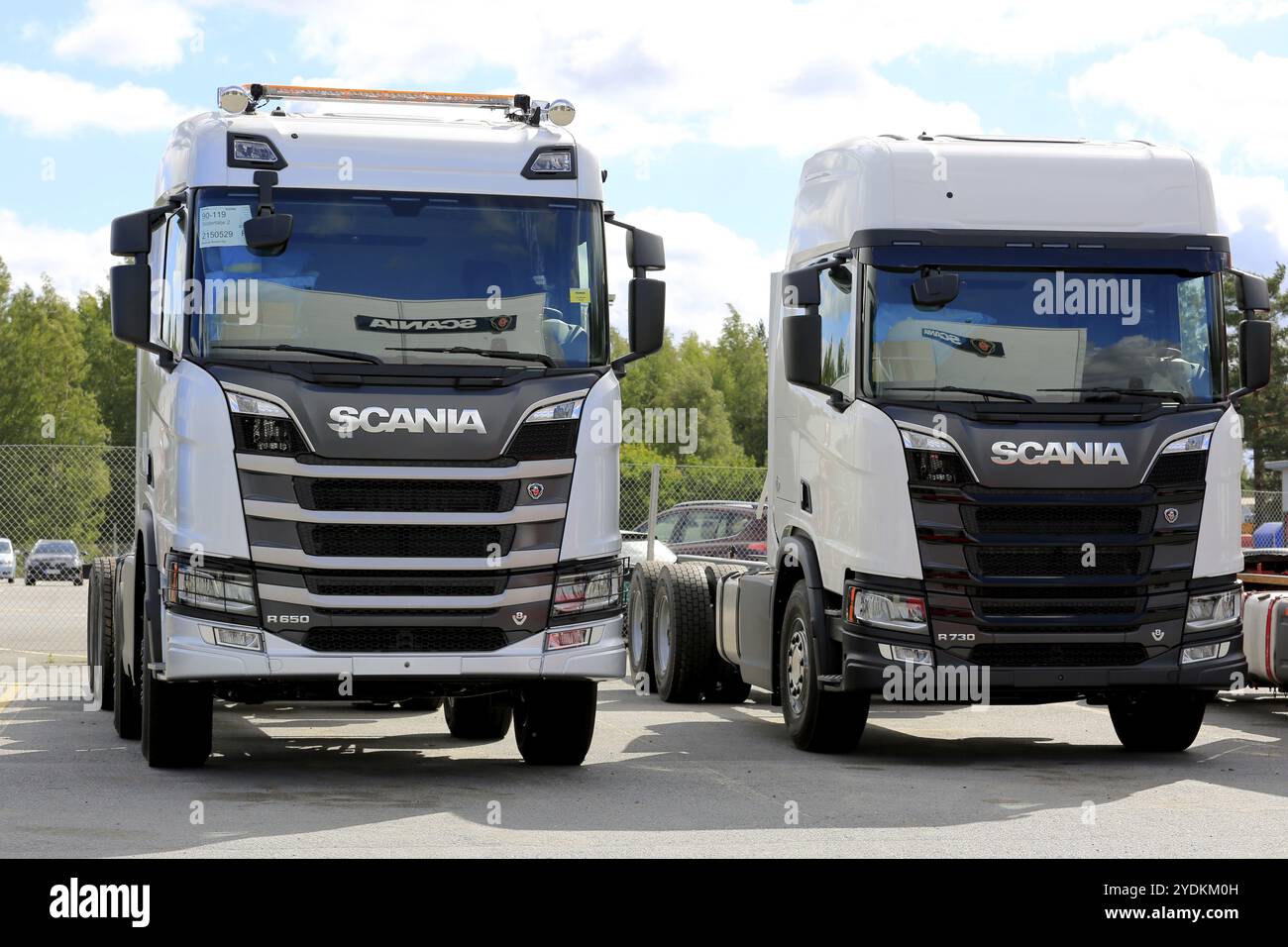 Black scania hi-res stock photography and images - Alamy