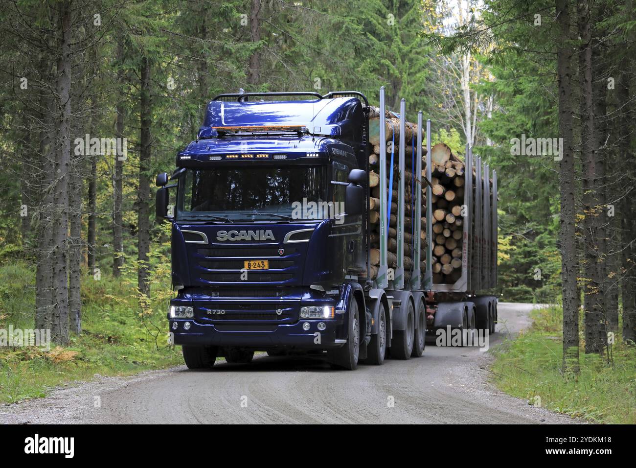 Modern dark blue truck hi-res stock photography and images - Alamy