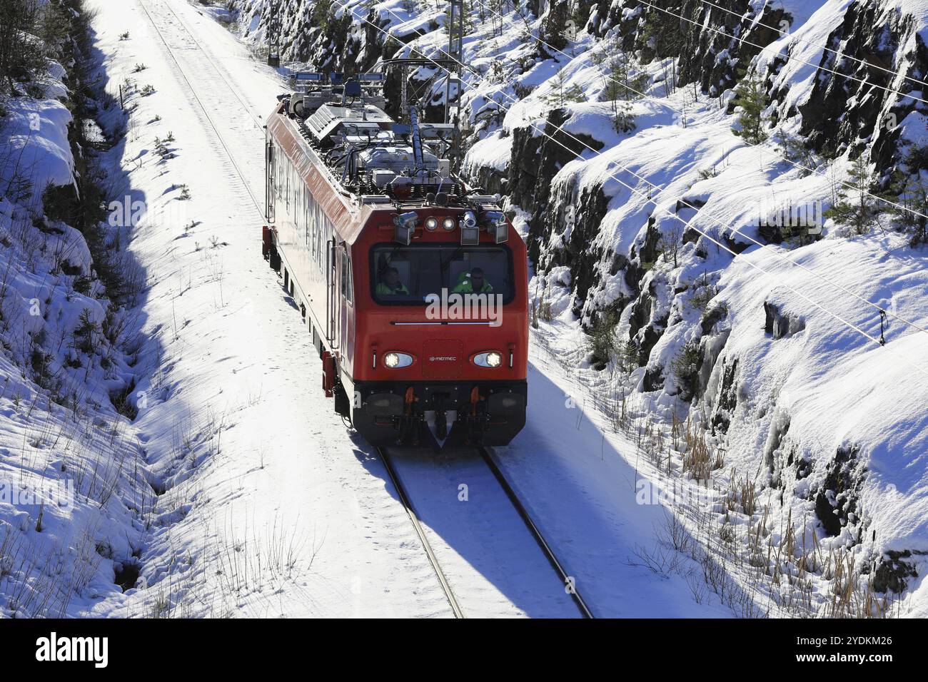 Ttr99 MEERI track inspection vehicle by Italian Mermec on diagnostic ...