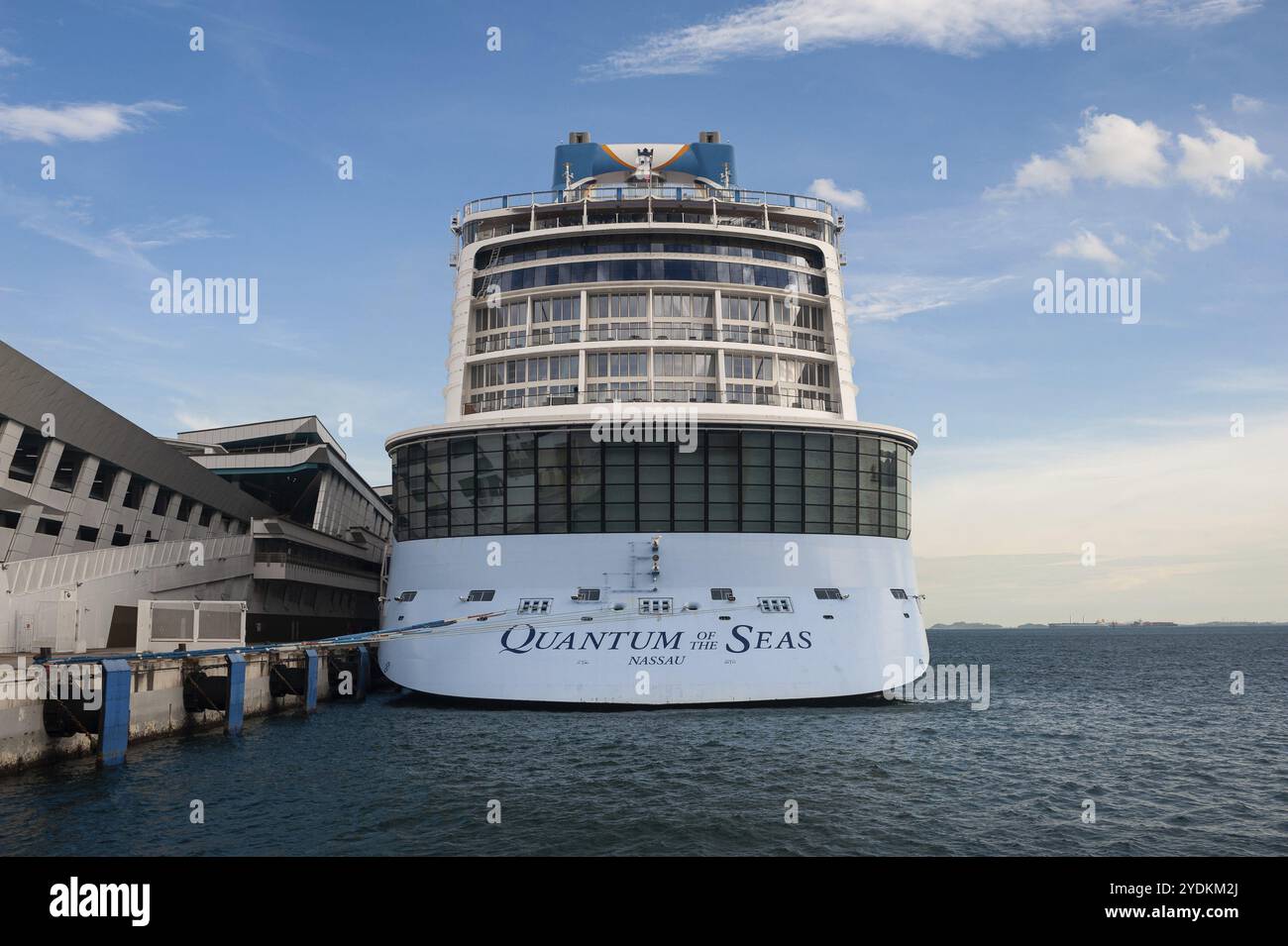 11.12.2020, Singapore, Republic of Singapore, Asia, The cruise ship ...