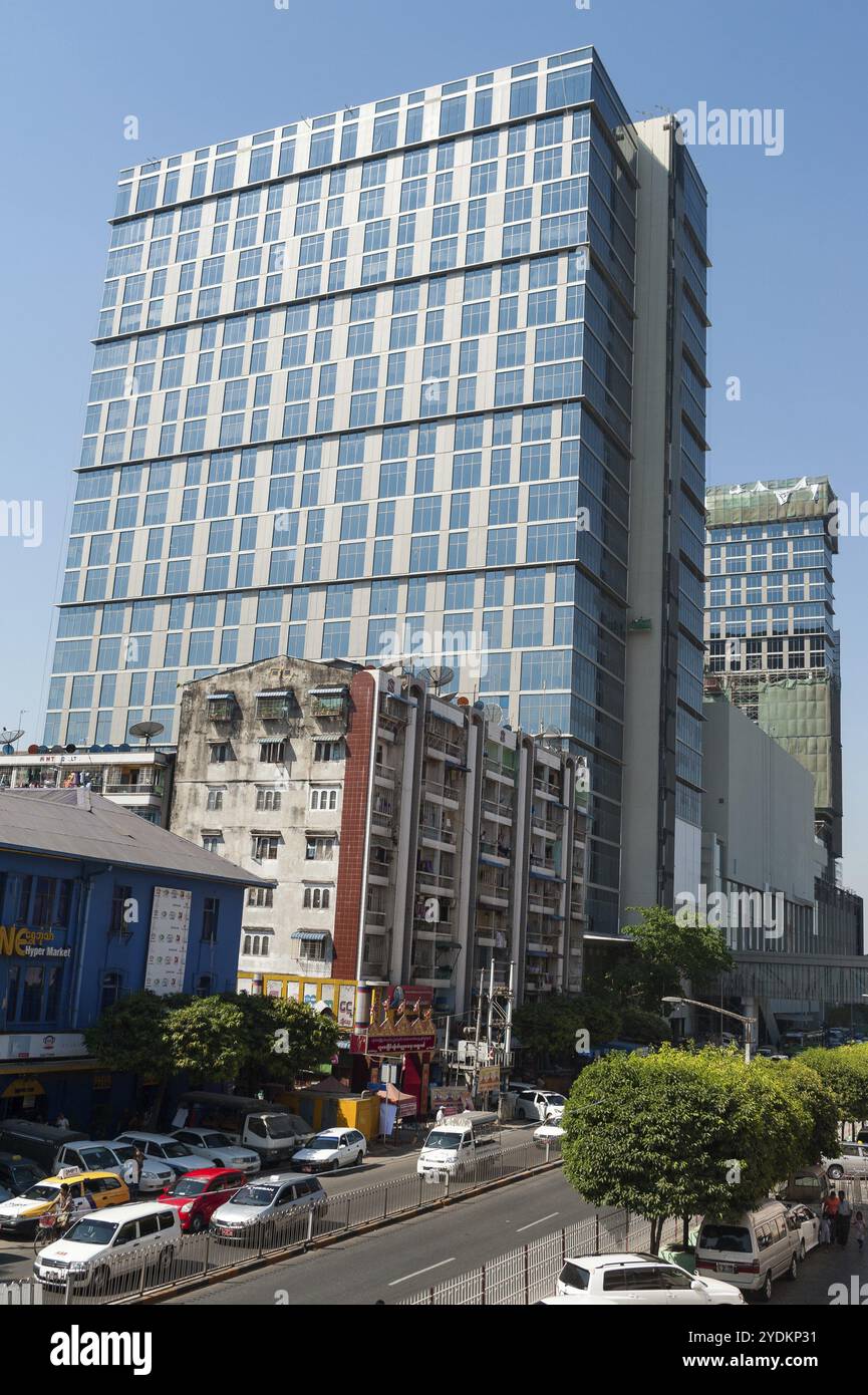 04.02.2017, Yangon, Myanmar, Asia, A modern office tower and a luxury ...