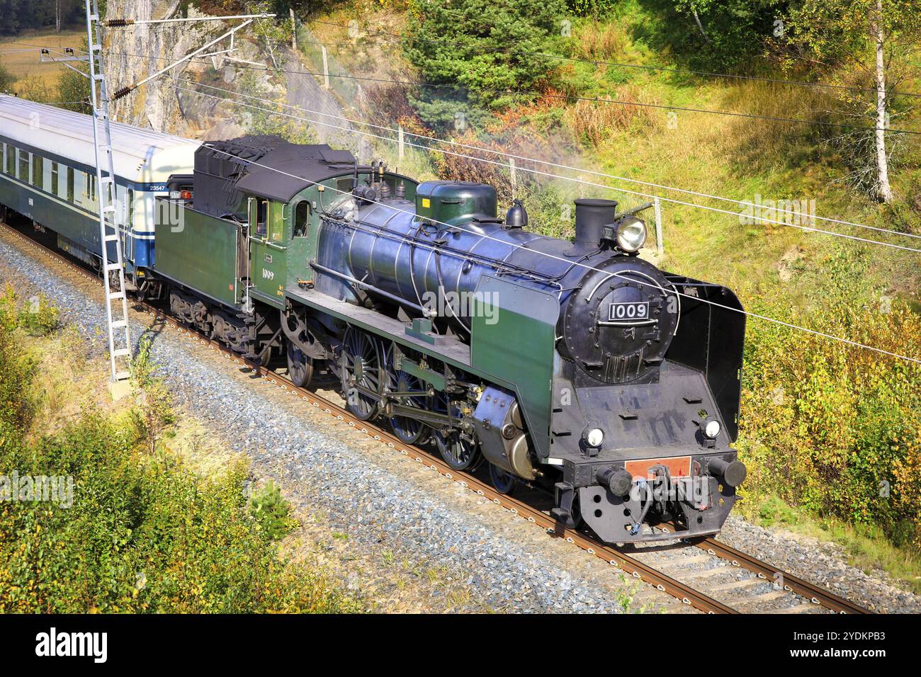 Old steam locomotive departing hi-res stock photography and images - Alamy