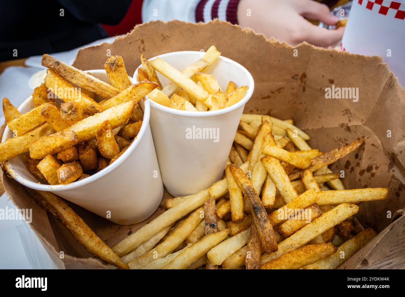 Fast food fries server hi-res stock photography and images - Alamy
