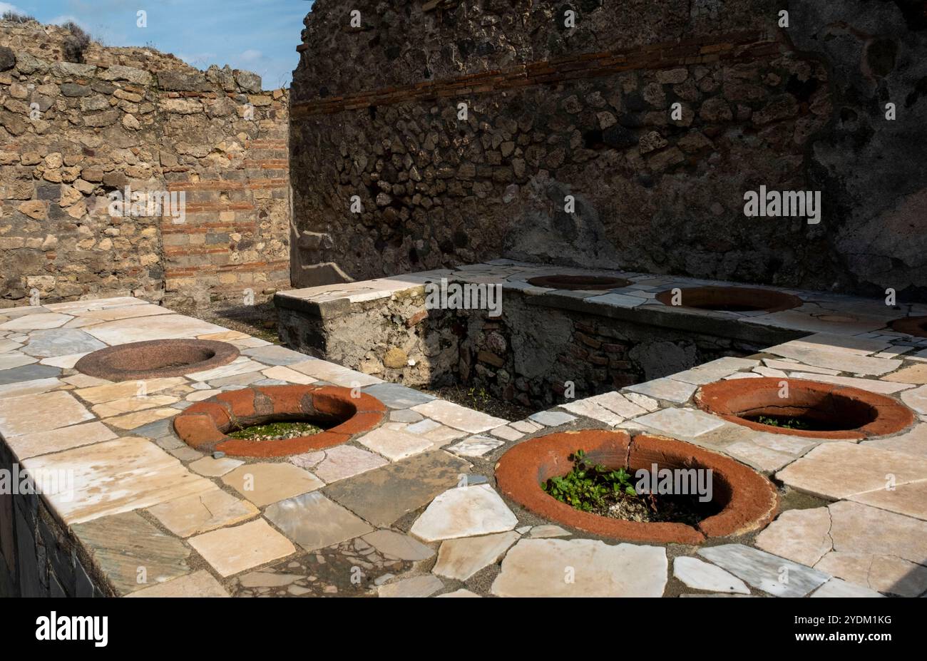 Cooking pots in a Roman kitchen, Archaeological Park of Pompeii, Naples ...