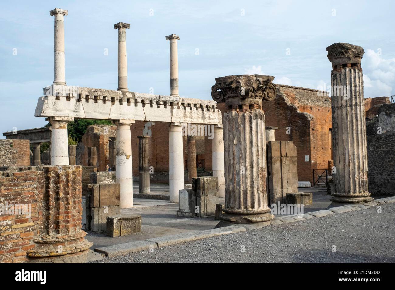 Pompeii forum hi-res stock photography and images - Alamy