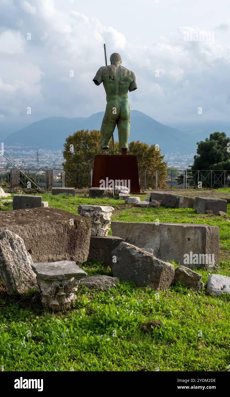 Daedalus sculpture pompeii hi-res stock photography and images - Alamy