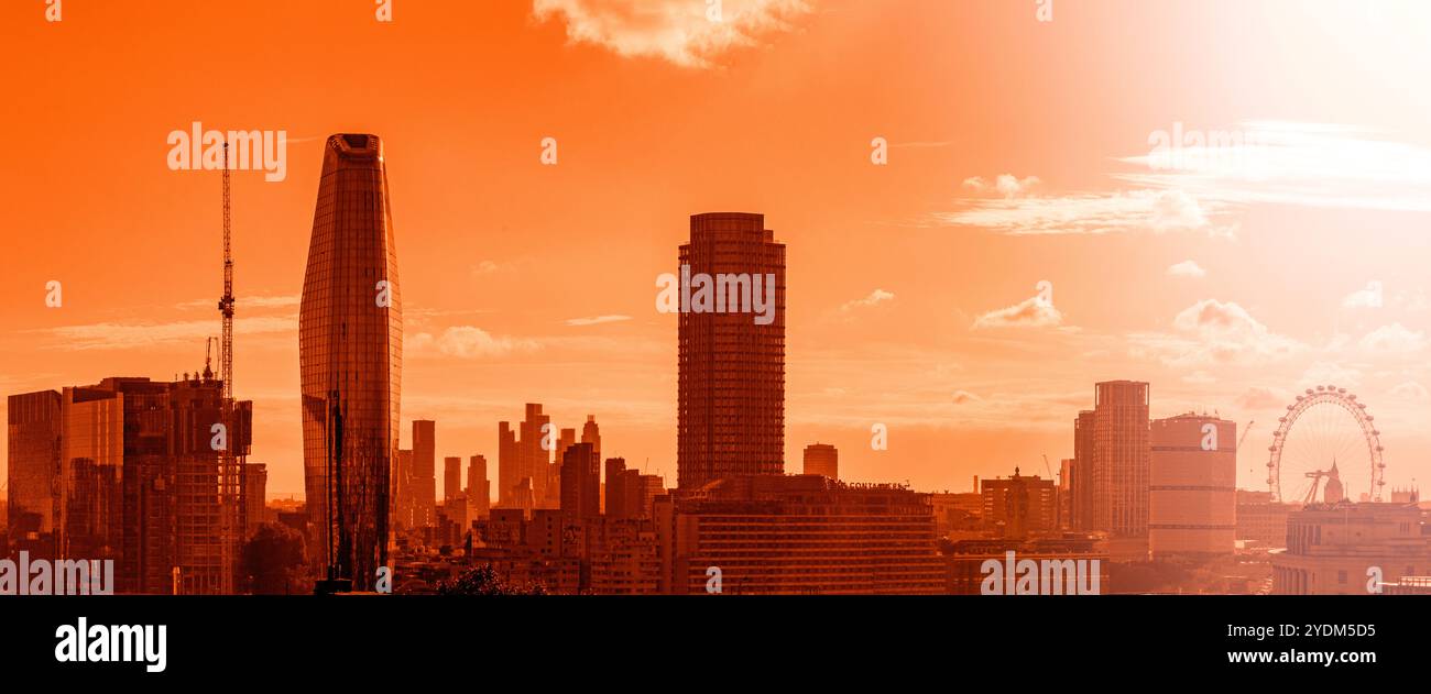 A panoramic view of the London skyline wity the Boomerang Building (1 ...