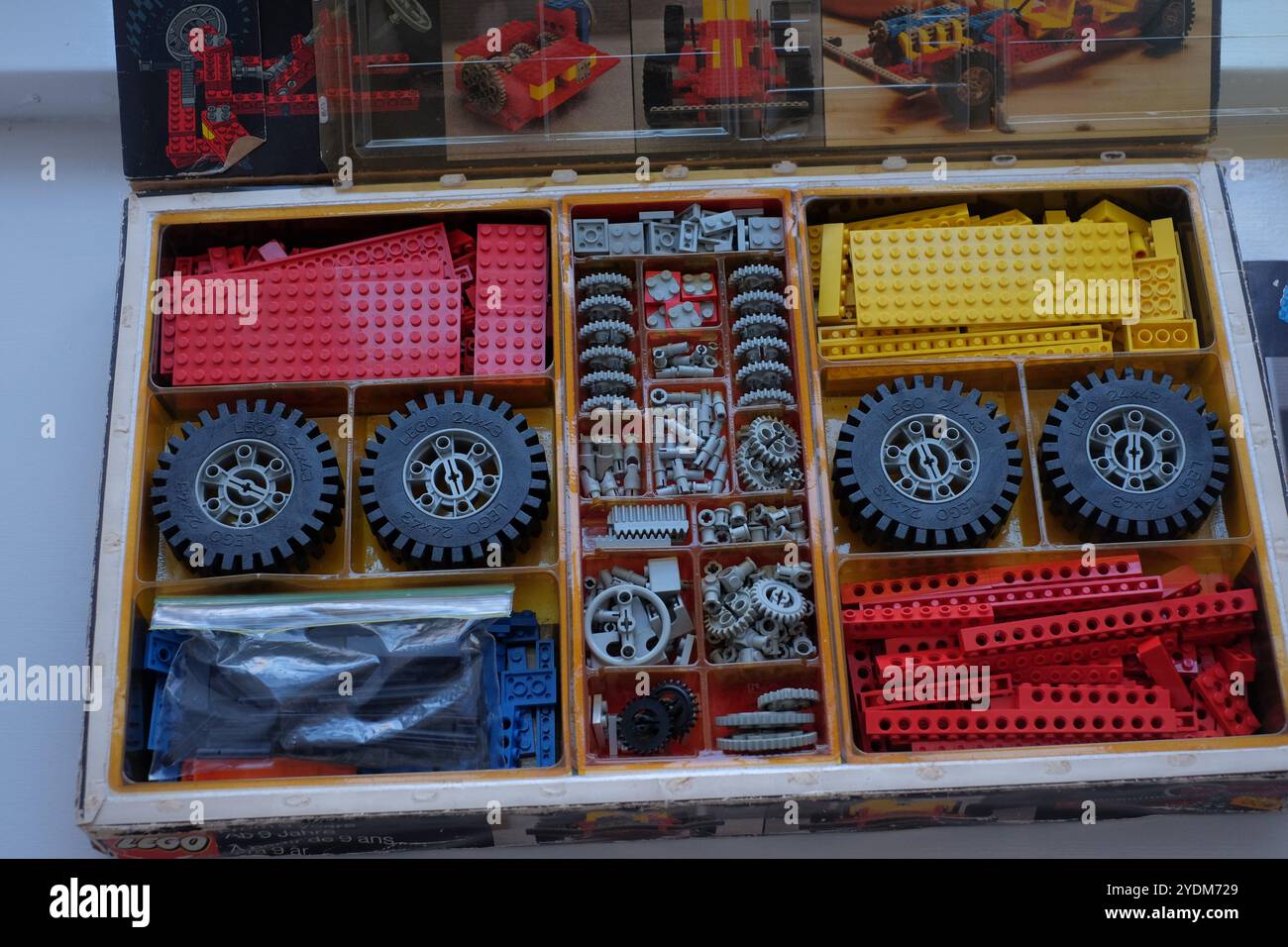 Lego technic parts hi-res stock photography and images - Alamy