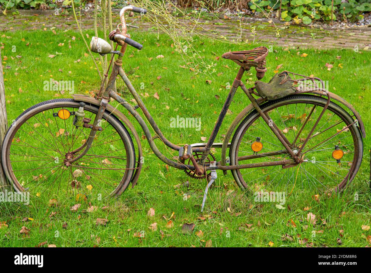 Altes rad hi-res stock photography and images - Alamy