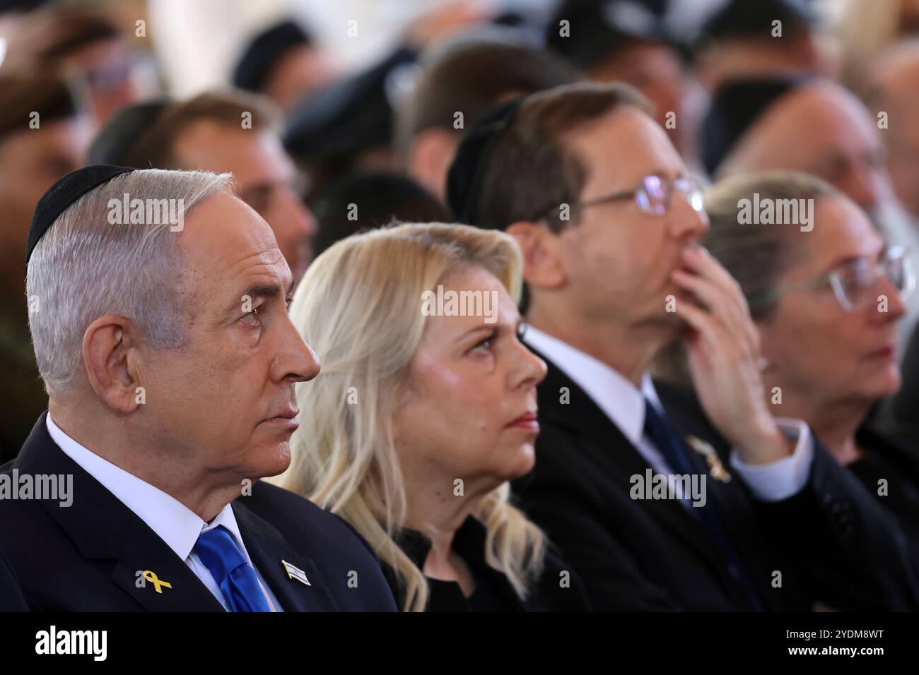 Israel's Prime Minister Benjamin Netanyahu, from left, his wife Sara ...