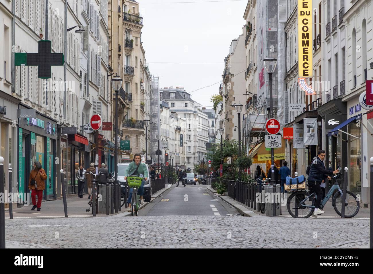 Paris city street view Stock Photo - Alamy
