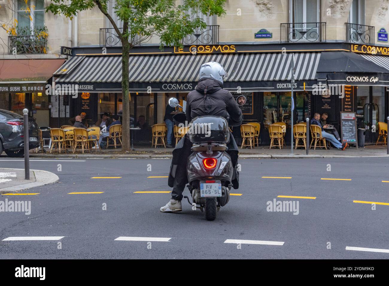 Motorist hi-res stock photography and images - Alamy