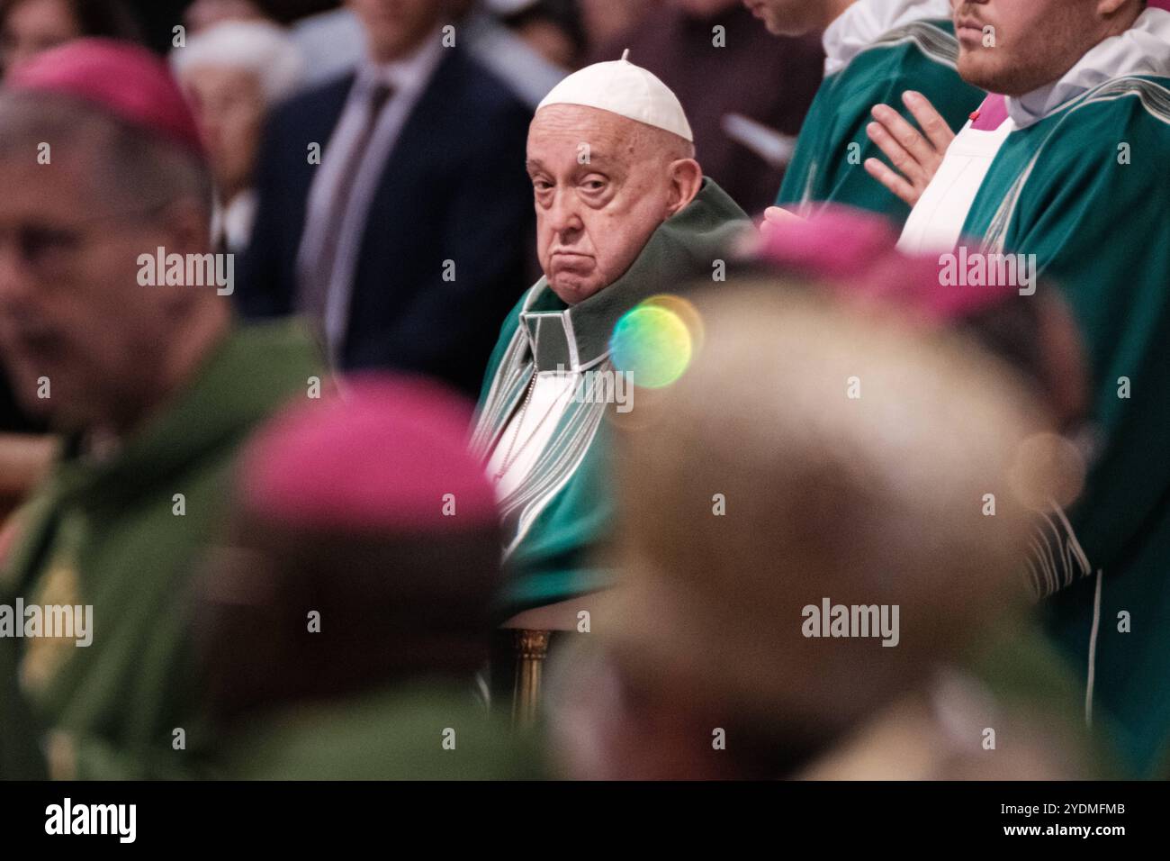 Vatican, conclusion of the Synod. Pope Francis participates at the mass ...