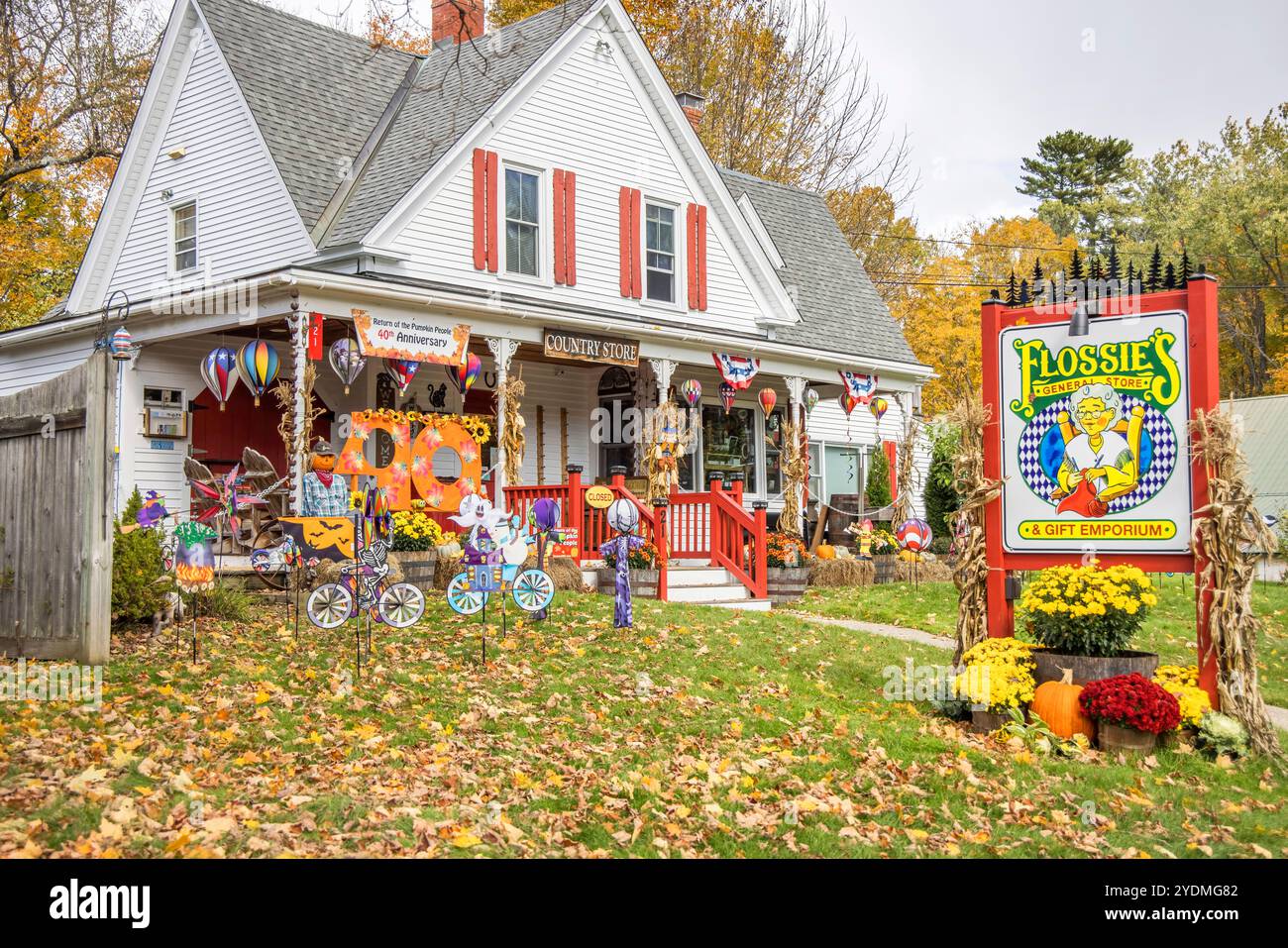 New hampshire country store hi-res stock photography and images - Alamy