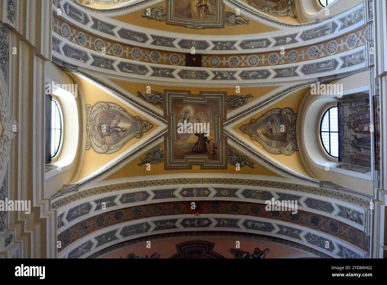 interior, Saint Anthony of Padua church, Kościół rzymskokatolicki św ...