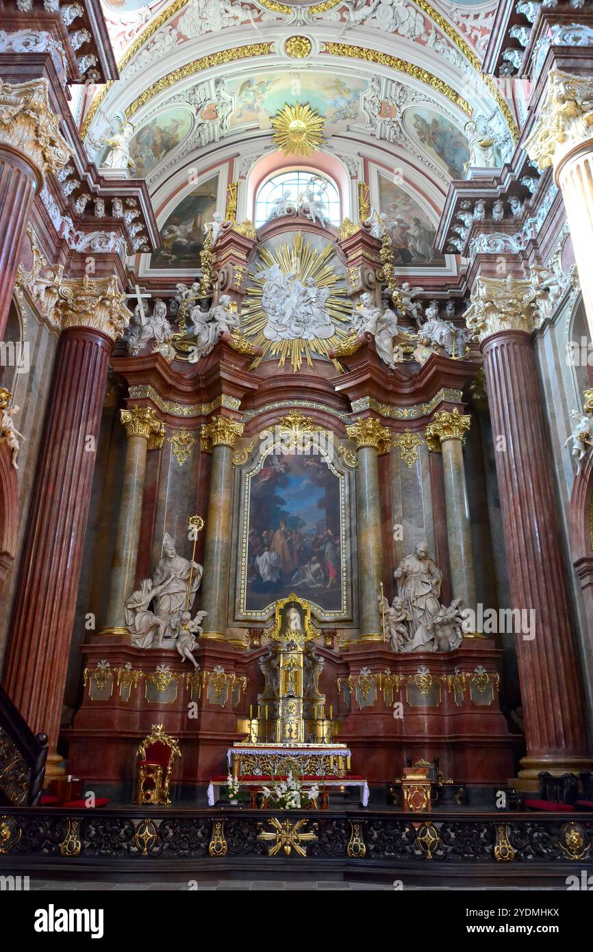 altar, interior, Poznań Fara, Collegiate Church, Basilica of Our Lady ...