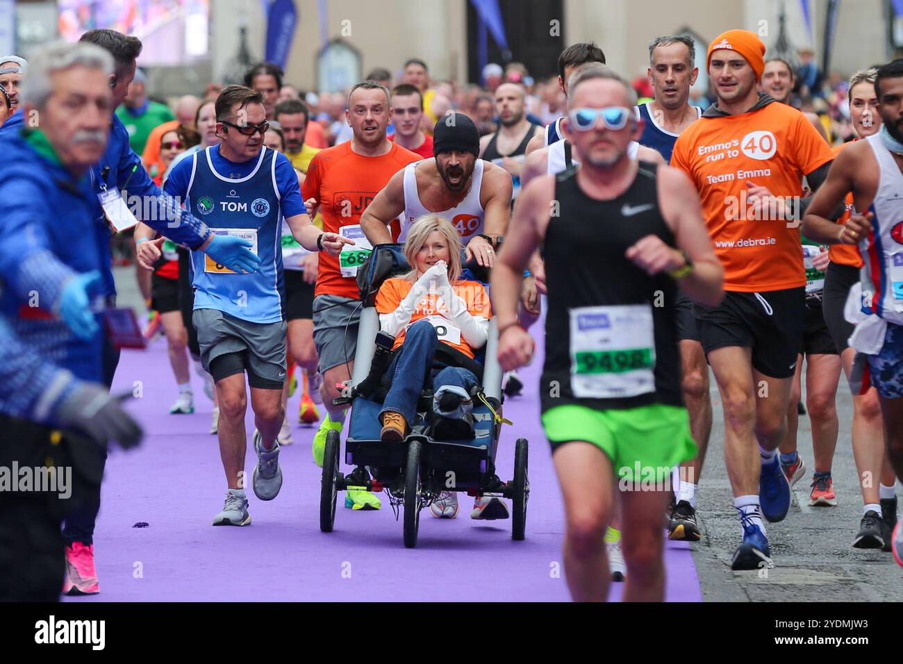 Actor Colin Farrell with his friend Emma Fogarty, running in the Irish ...