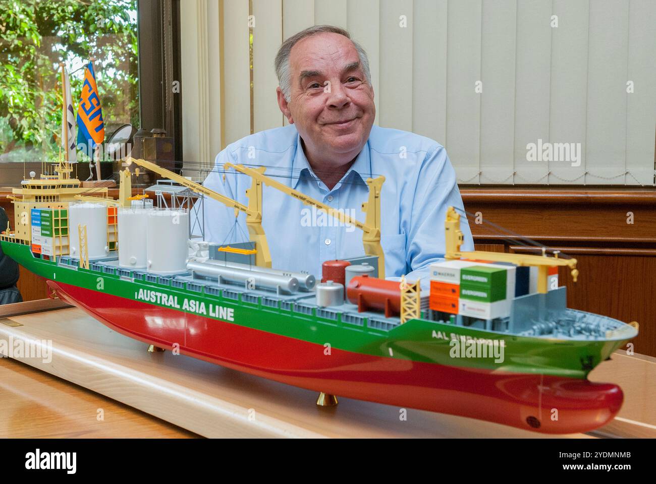 Shiffsmanagement hi-res stock photography and images - Alamy