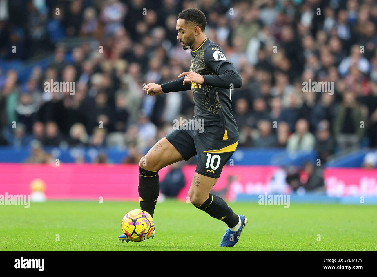 Matheus Cunha in action for Wolverhampton Wanderers FC at the AMEX ...