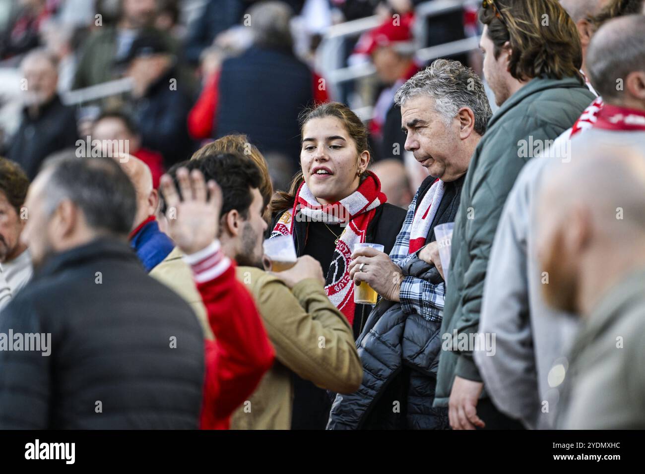 Antwerpen, Belgium. 27th Oct, 2024. Antwerp's supporters pictured ...